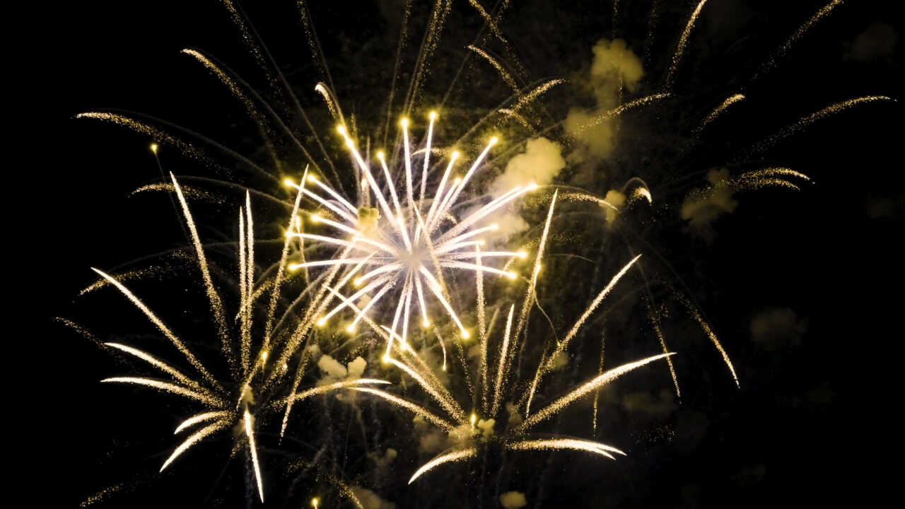 [4k] Fireworks Video Black Footage, FWCK XXL Edition, Finale Palms (12 ...